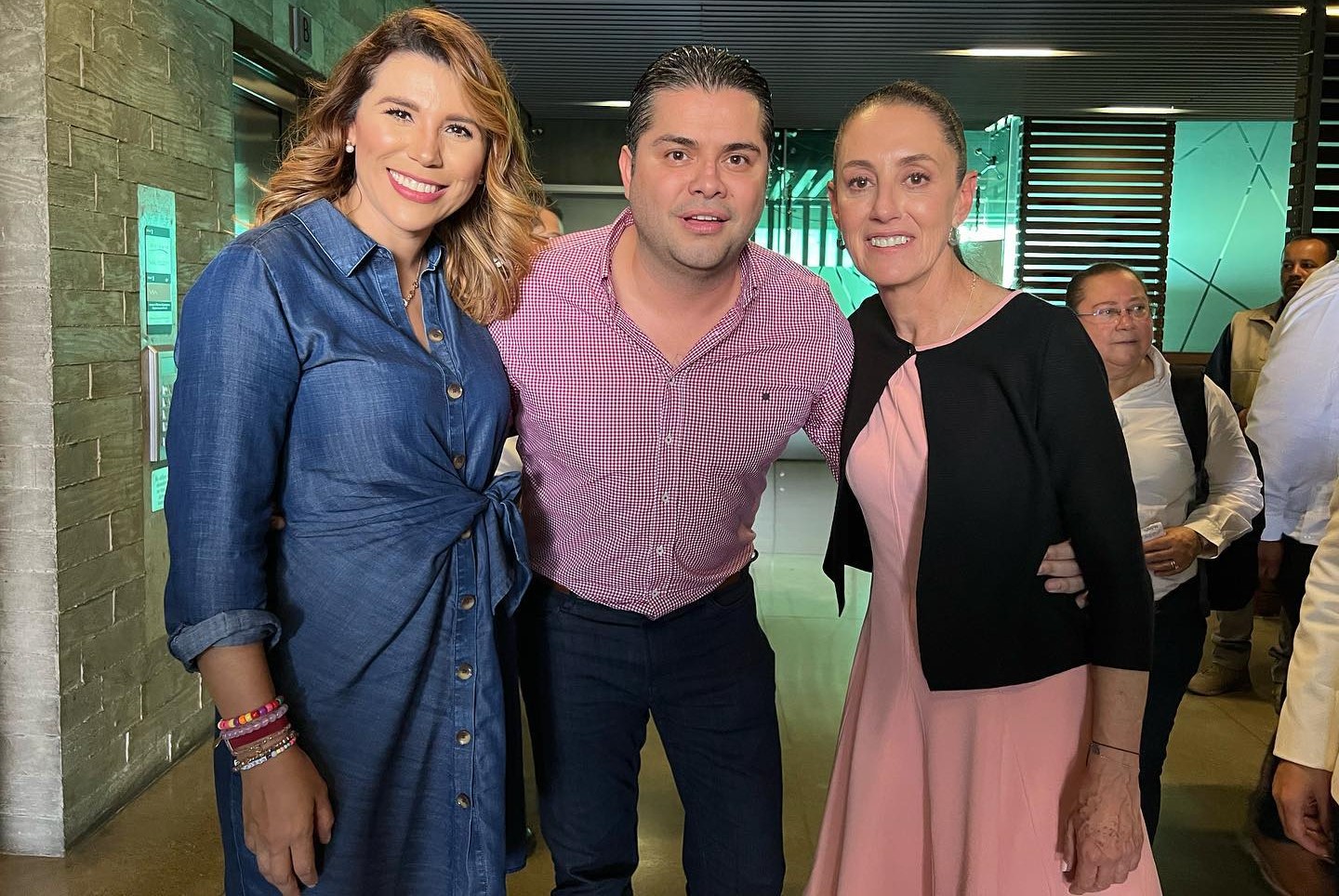 Con el respaldo del movimiento, Rafael Buenrostro se convierte en el ...