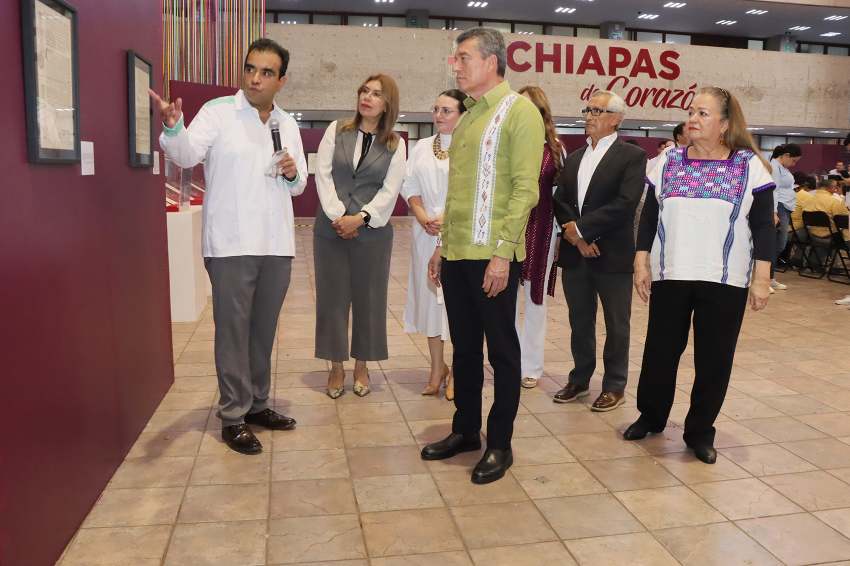 Rutilio Escandón inaugura exposición “Los Bicentenarios de Chiapas ...